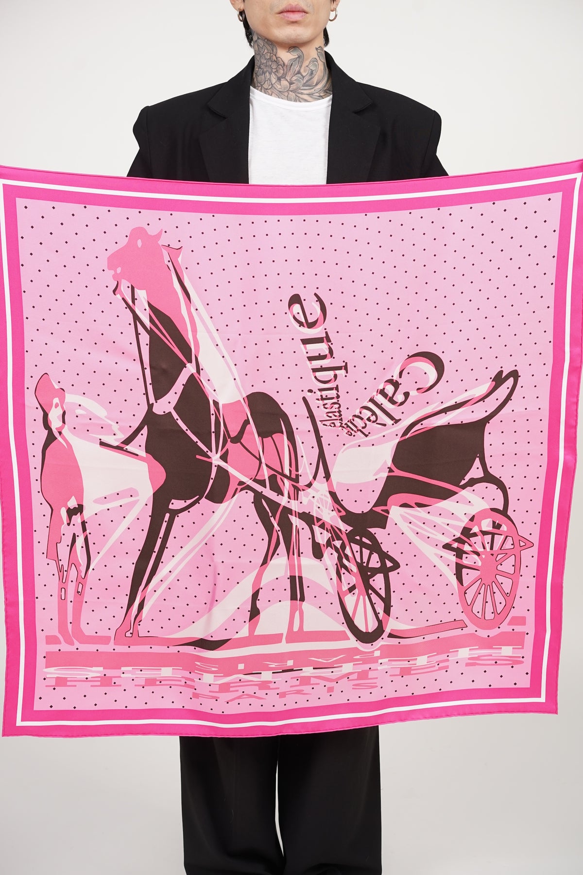 ⁠Hermes Caleche Elastique Silk Scarf 90 in Pink (Brand New)– ORANGEPORTER