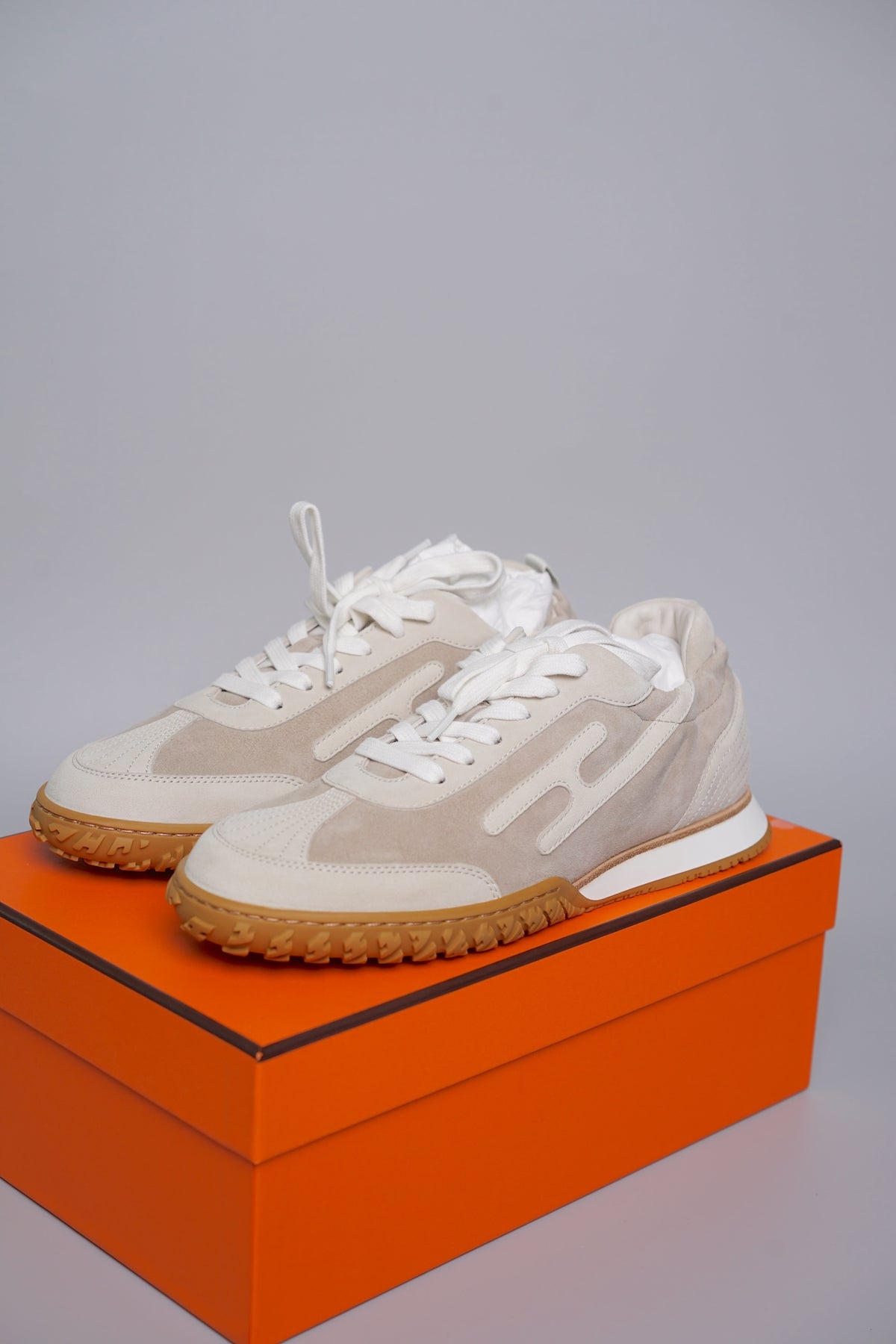 Hermes Jet Sneakers in Beige Esquisse / Glaise Size 38 (Brand New ...
