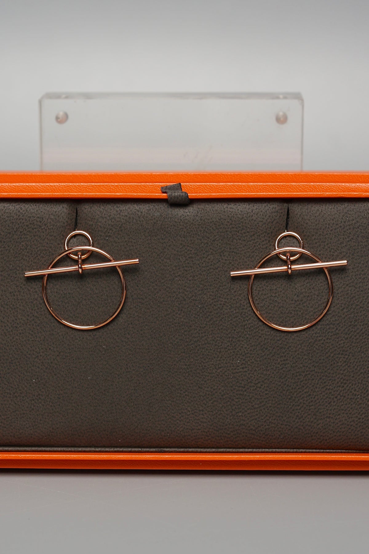 Hermes Echappee H Loop Earrings (Brand New)– ORANGEPORTER