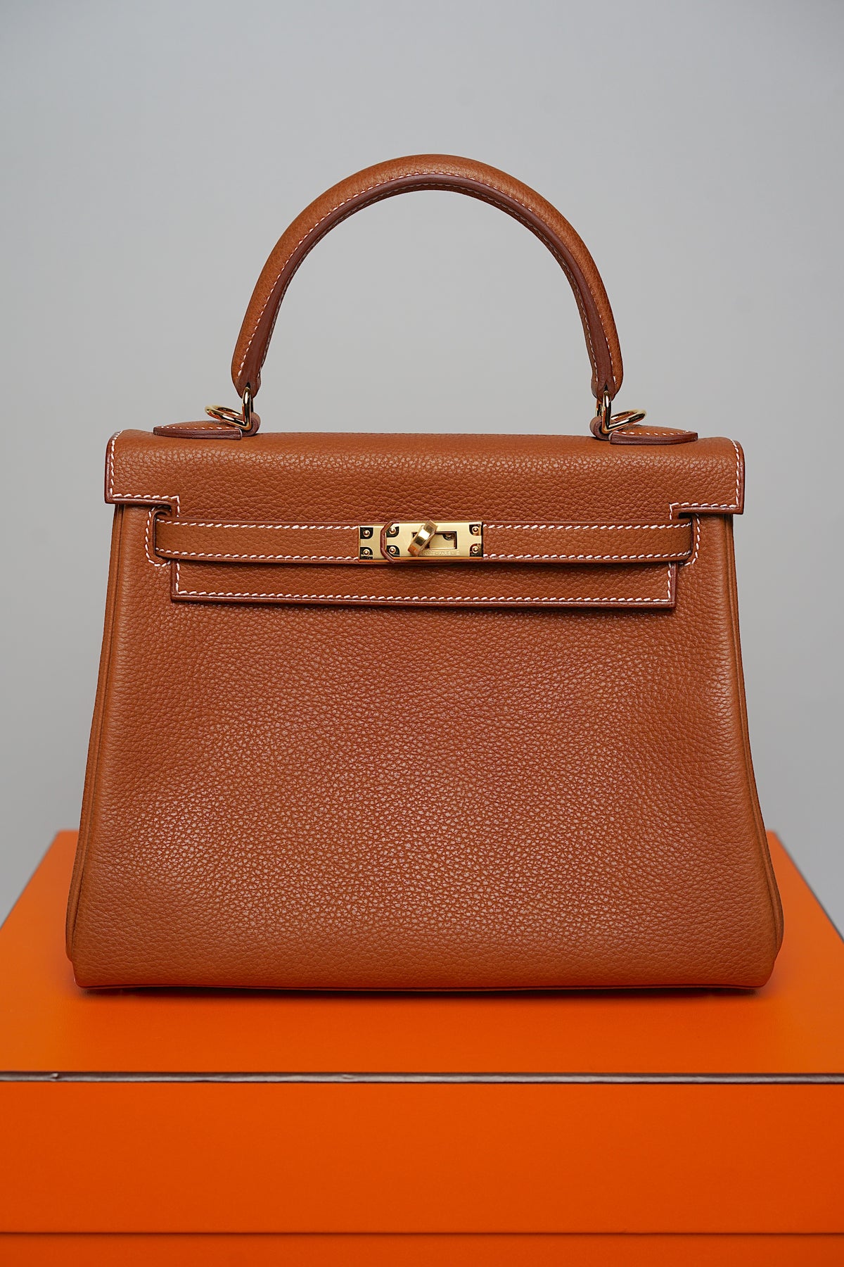 Hermes Kelly 25 Dual Straps in Fauve Barenia Ghw (Brand New)– orange porter