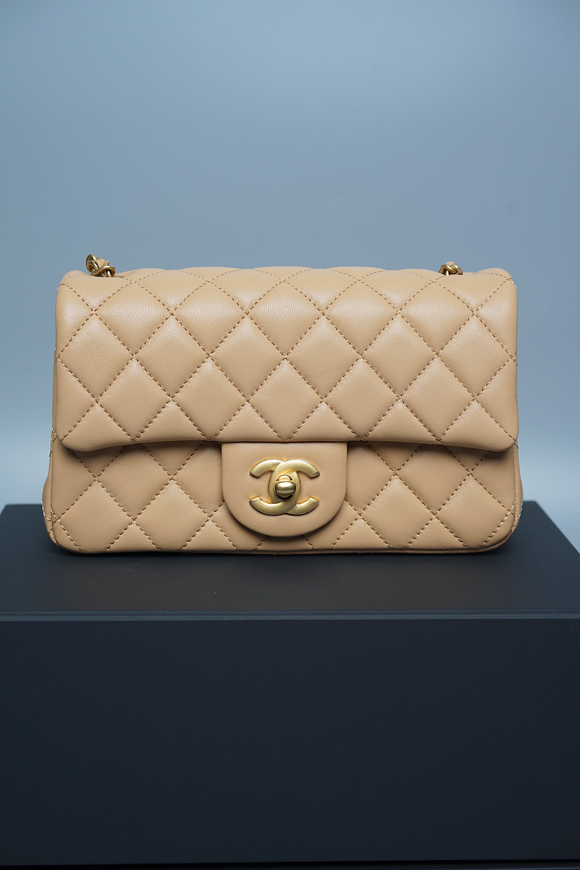 Chanel 23K Mini Flap in Beige Pearl Crush (Brand New)– orange porter