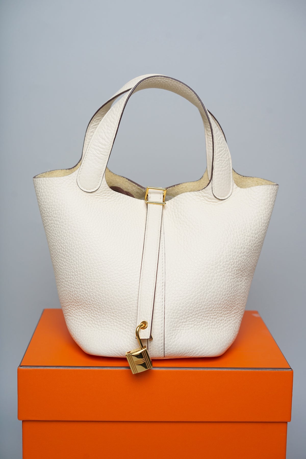 Hermes Picotin 18 in Nata Ghw– ORANGEPORTER