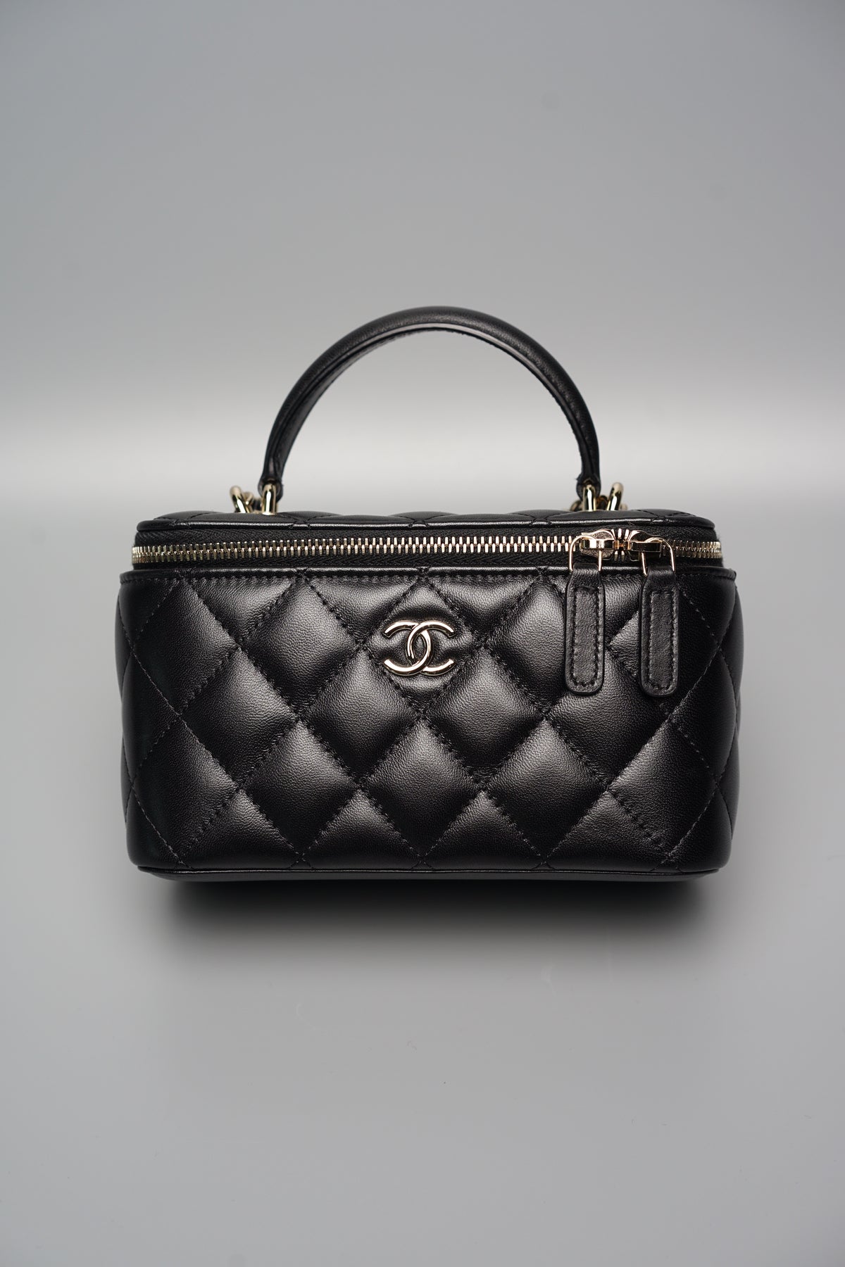 Chanel Long Vanity Handle with Chain in Black– ORANGEPORTER