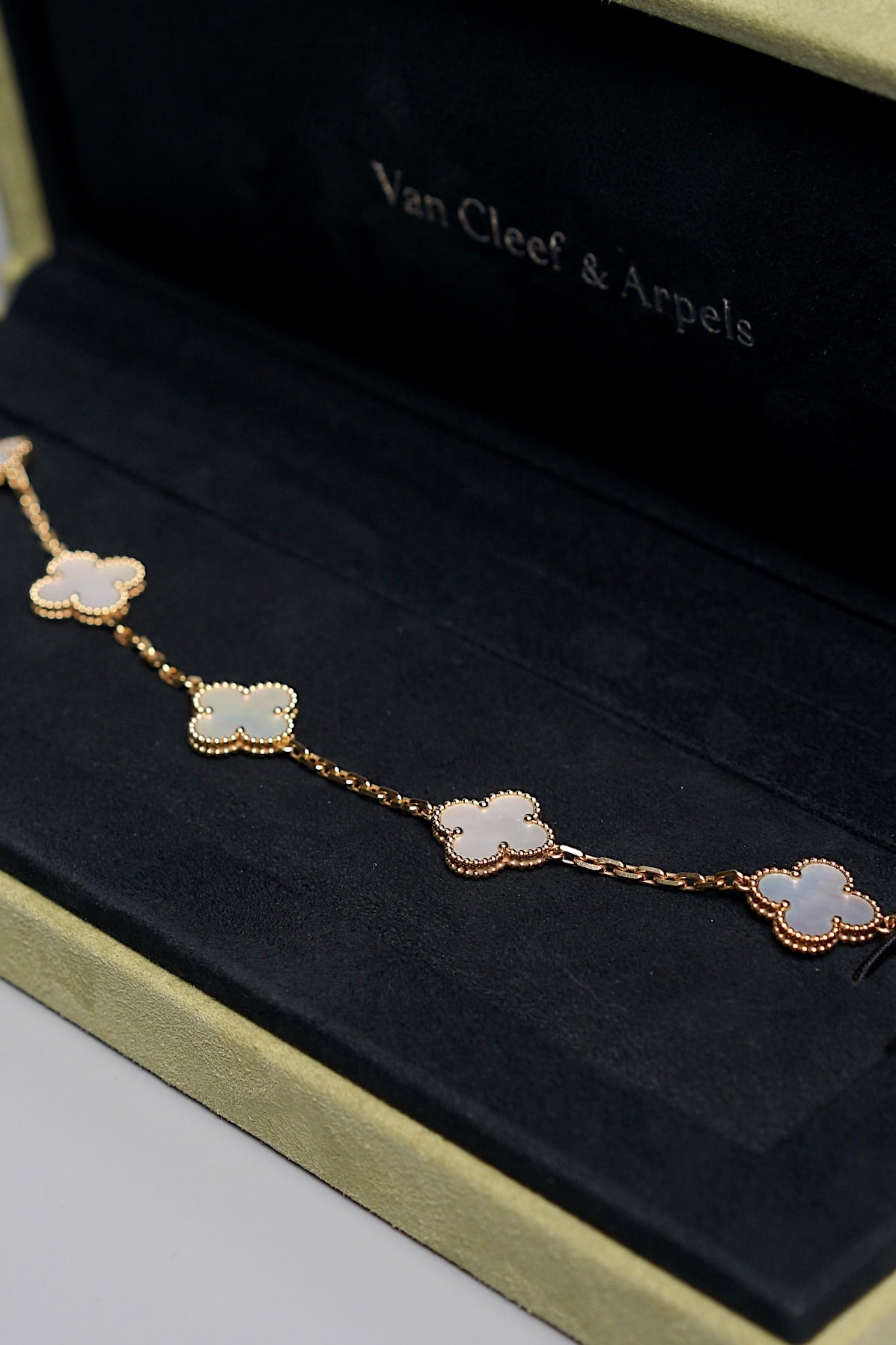 VCA Vintage Alhambra Bracelet, 5 motifs– orangeporter