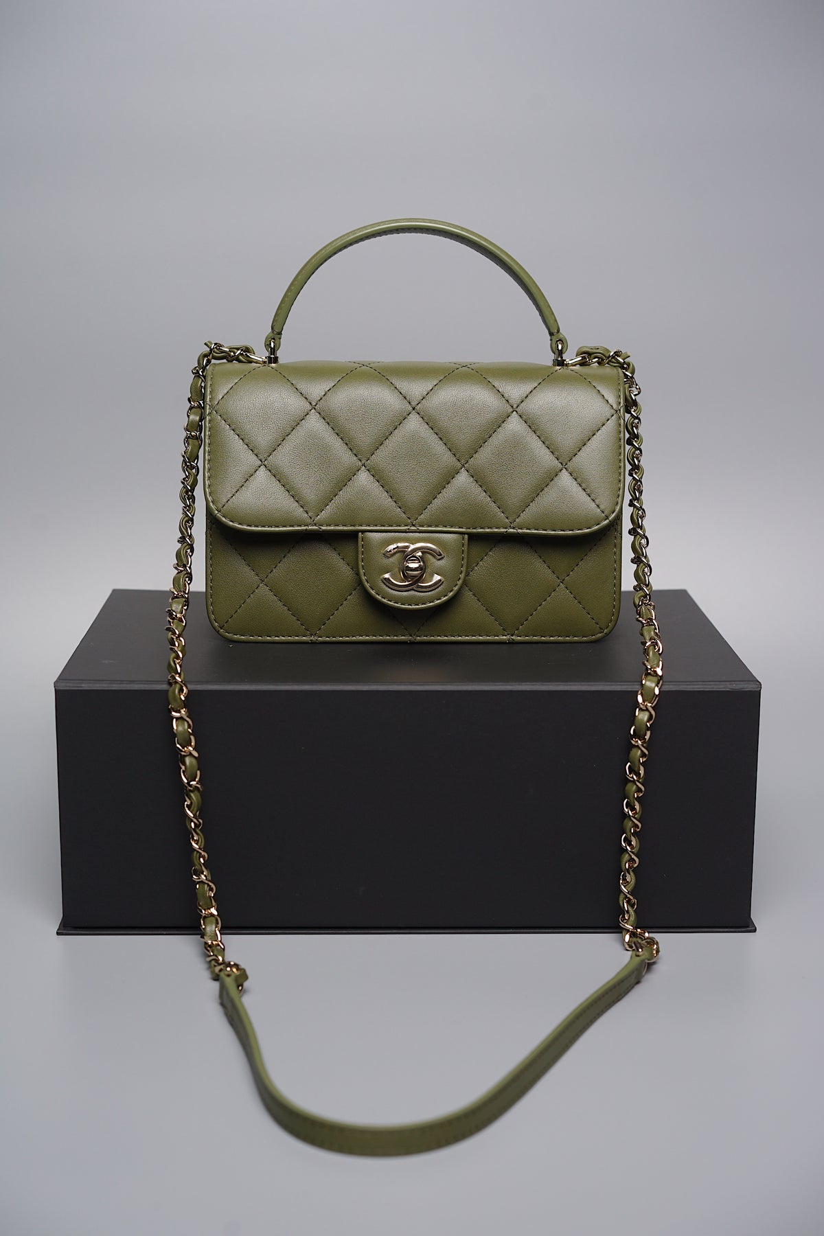 Chanel Coco Lady in Green (Brand New)– orange porter
